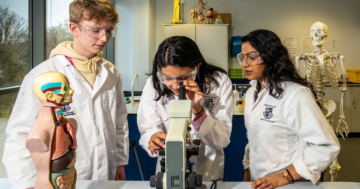 St Mary's College | Science